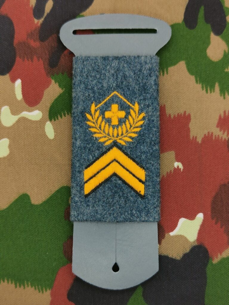 Gradabzeichen (5) Feldweibel - SwissMilitaria.ch