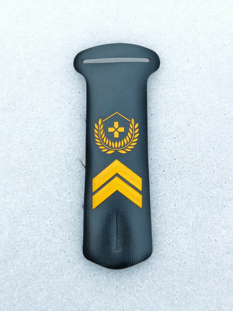 Gradabzeichen (5) Feldweibel, Variante 2 - SwissMilitaria.ch