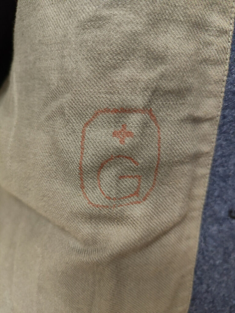 Uniform Ord. 1940, Sanität passiver Luftschutz Set - SwissMilitaria.ch